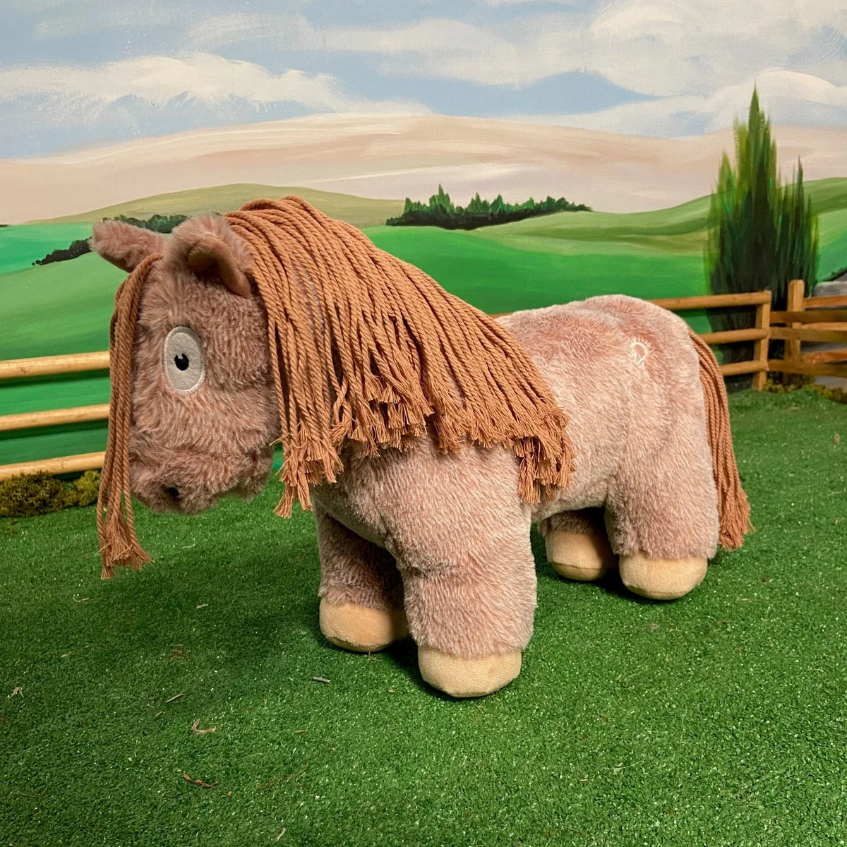 Crafty Pony Strawberry Roan – Crafty Ponies USA